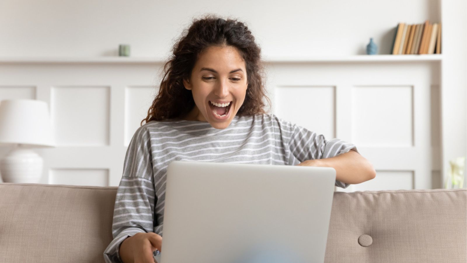Turn Your Frown Upside Down! 15 Simple Life Hacks That Will Make You Smile